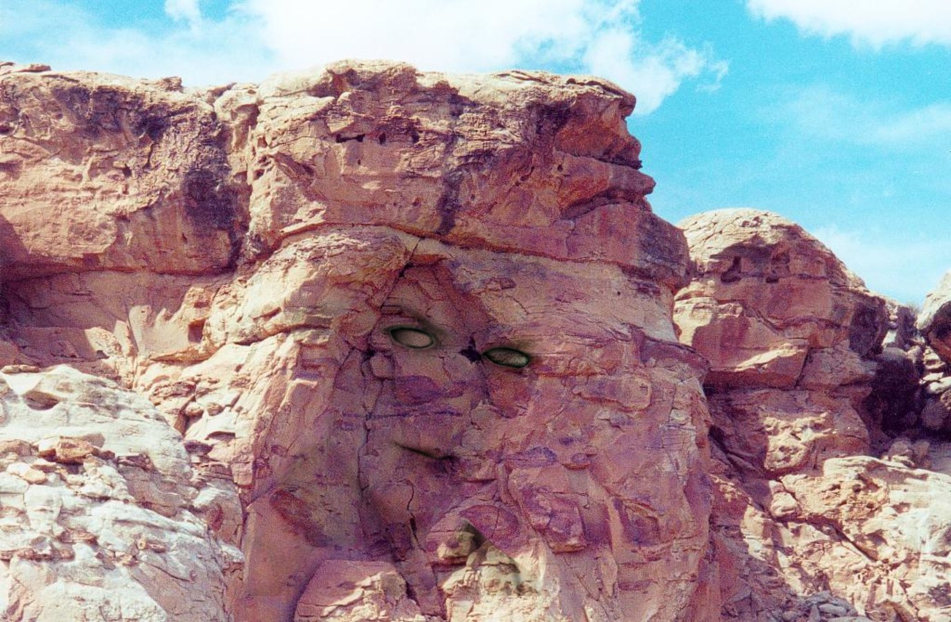 Photoshop Submission for 'Pareidolia 2' Contest | Design #9099156